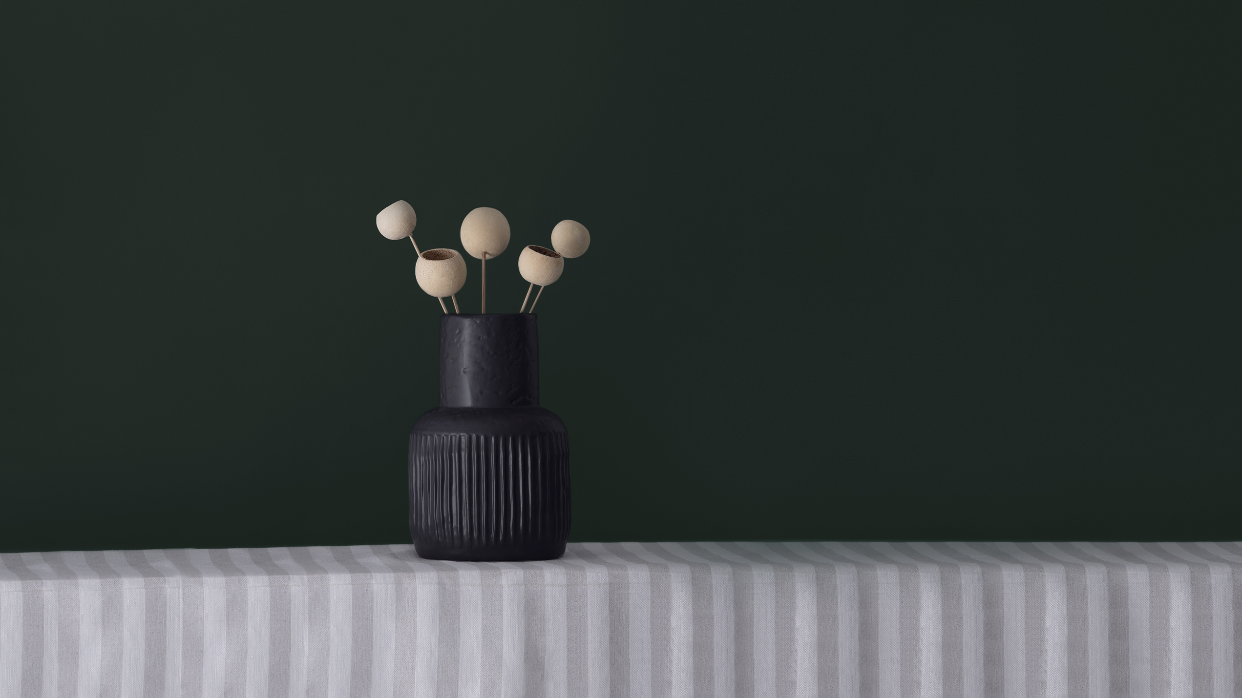 Dark Green – Simply Colour. Painting, just easier.